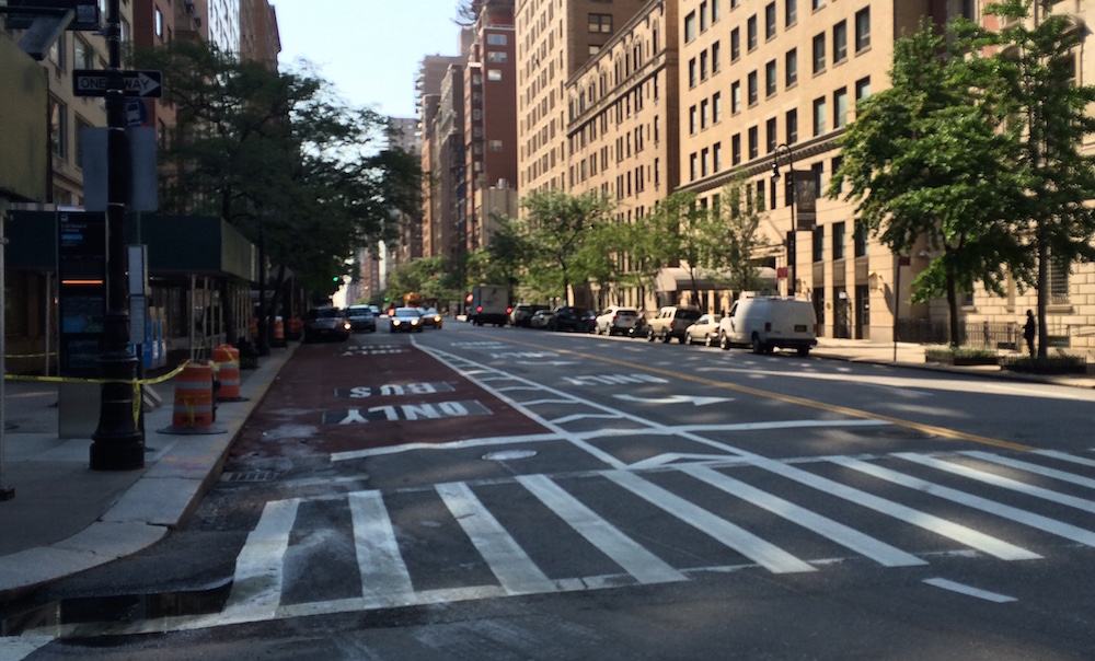 Eyes on the Street: Red Paint for "Queue-Jump" Bus Lanes on the M86 ...