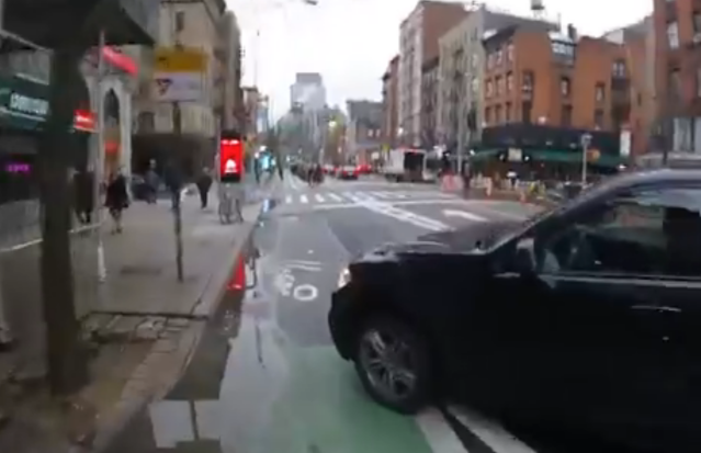 Here's Why Mixing Zones Scare People on Bikes So Much - Streetsblog New ...