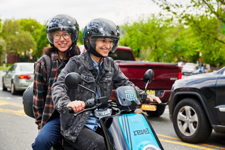 Revel To Riders: Please Come Learn To Drive Our Scooters - Streetsblog ...