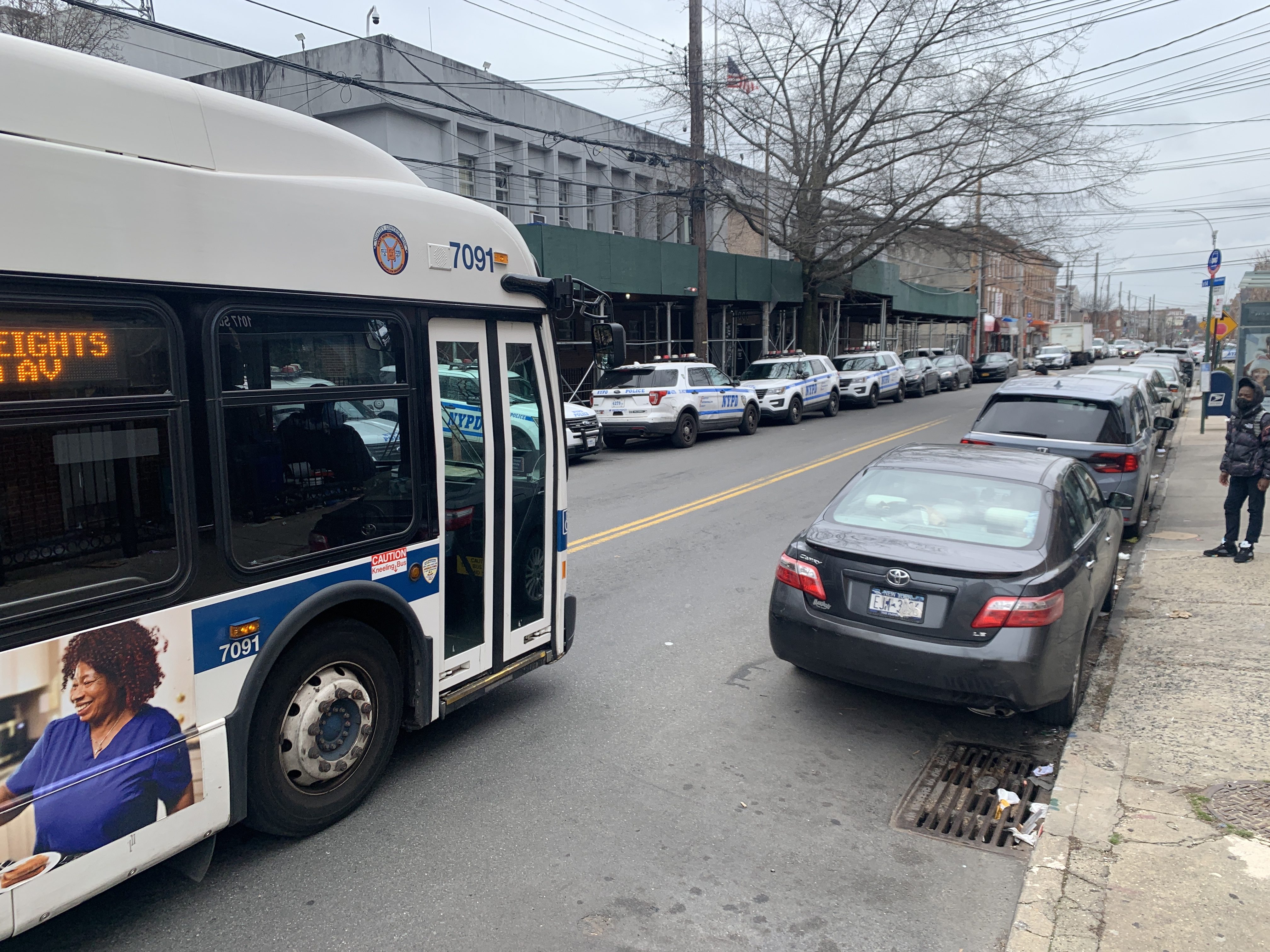 MTA Bus Lane Cameras Will Zap Motorists Who Double Park and Block Bus ...