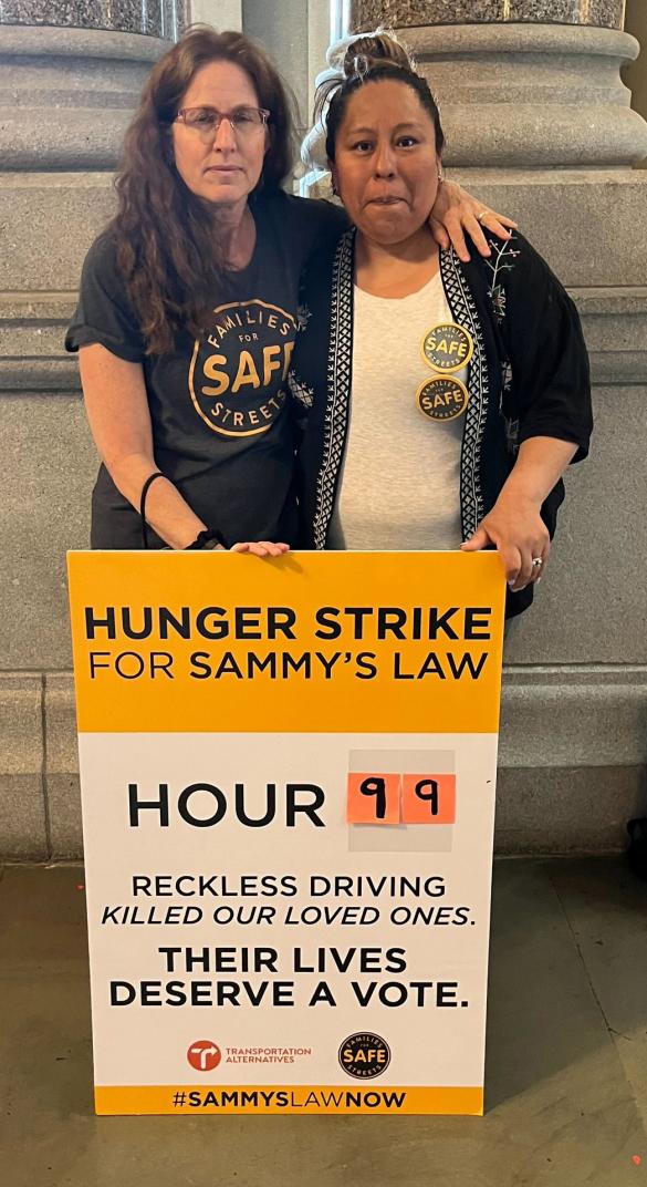 Deal Reached: Hochul Says 'Sammy's Law' Will Pass - Streetsblog New ...