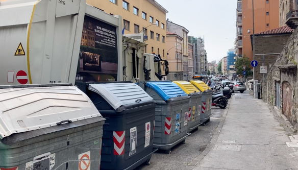 City's New Trash Containerization Still Keeps Garbage in Pedestrians ...