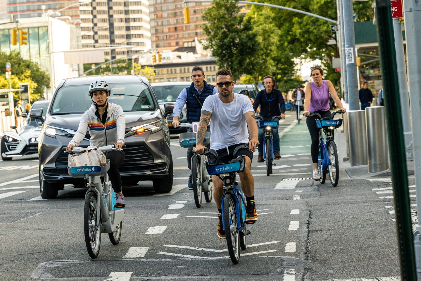 OPINION: Stop the Shameful Treatment of Deliveristas - Streetsblog New ...