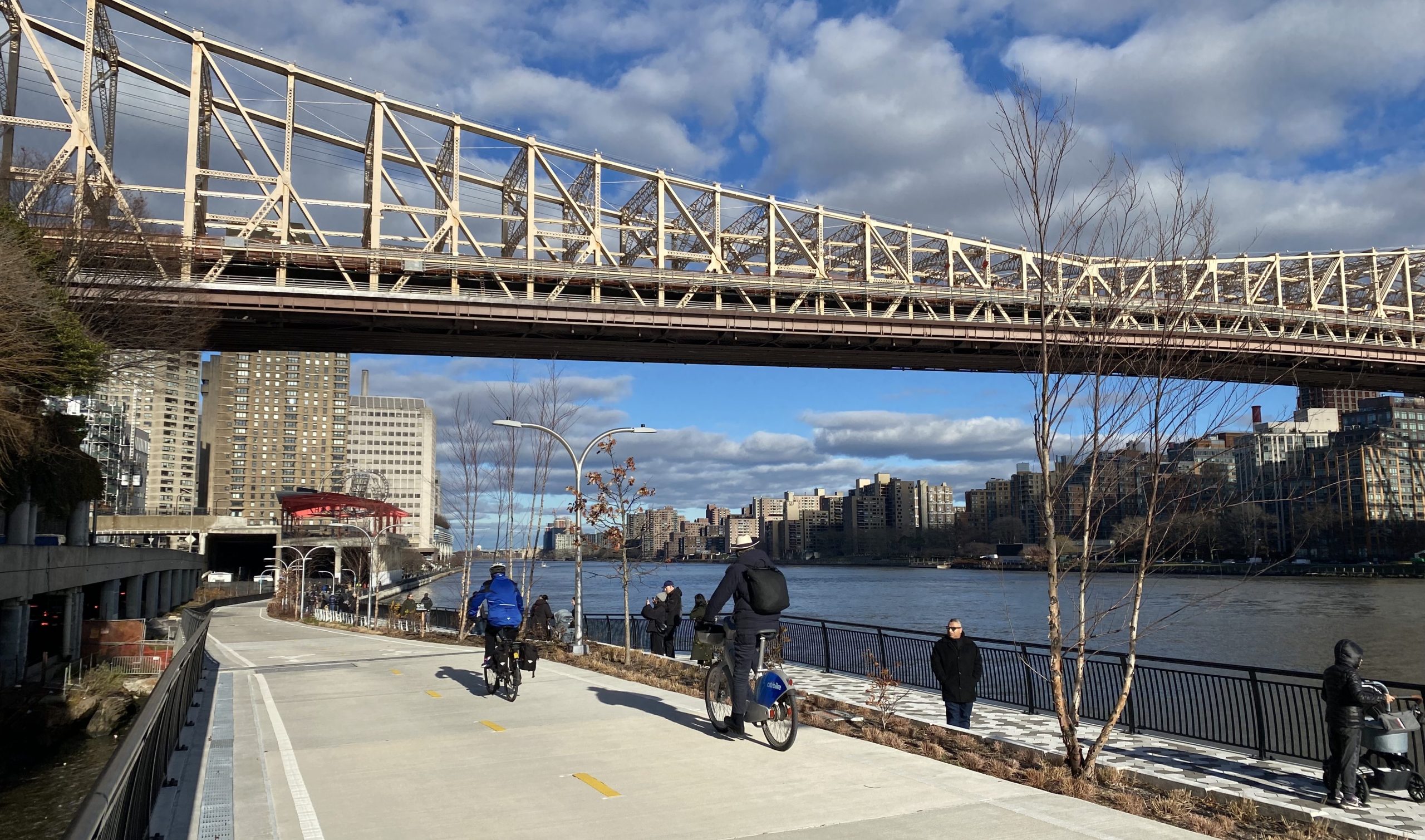 Scenic Midtown Greenway Section Opens, But Gap Remains - Streetsblog ...