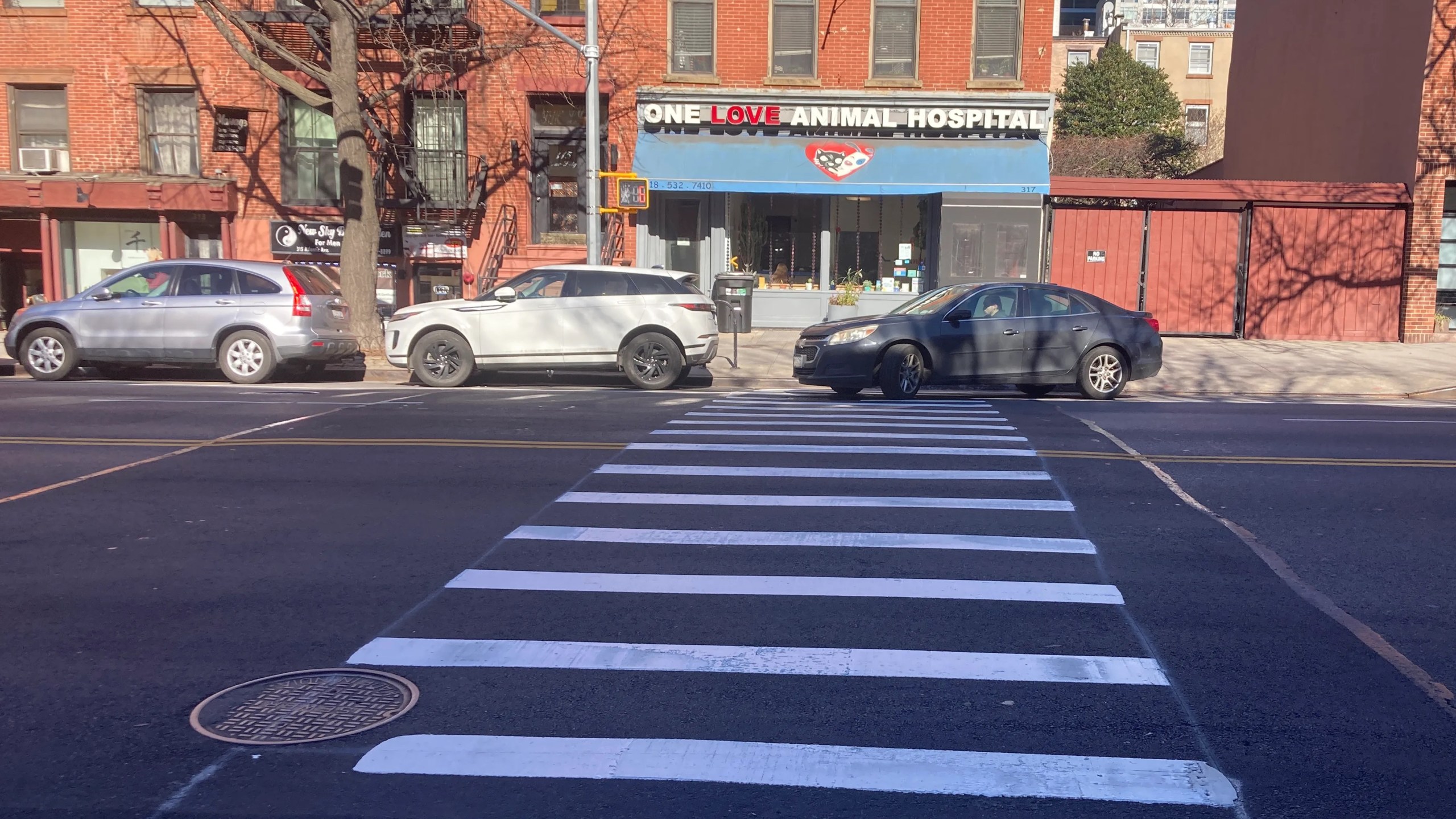 Eyes on the Street: DOT Rolls Out Three New Mid-Block Crossings on ...