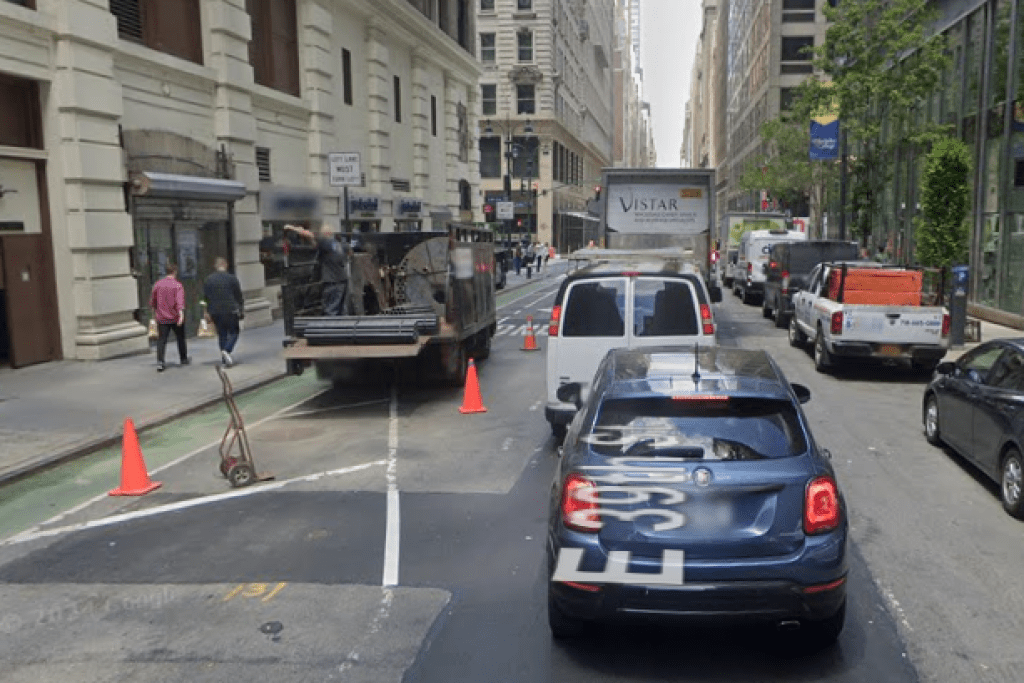 Biking While Female — 'Slut,' 'Bitch,' and 'Dumb Broad' - Streetsblog ...