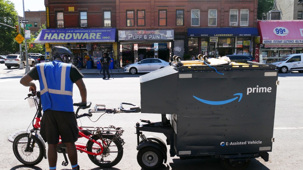 New Bill Would Force Amazon To Directly Hire Its Delivery Drivers ...