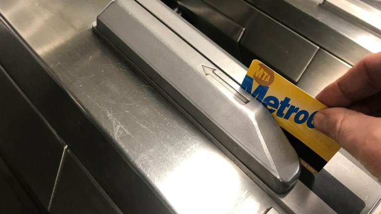 Thursday's Headlines: Bye Bye, MetroCard Edition - Streetsblog New York ...